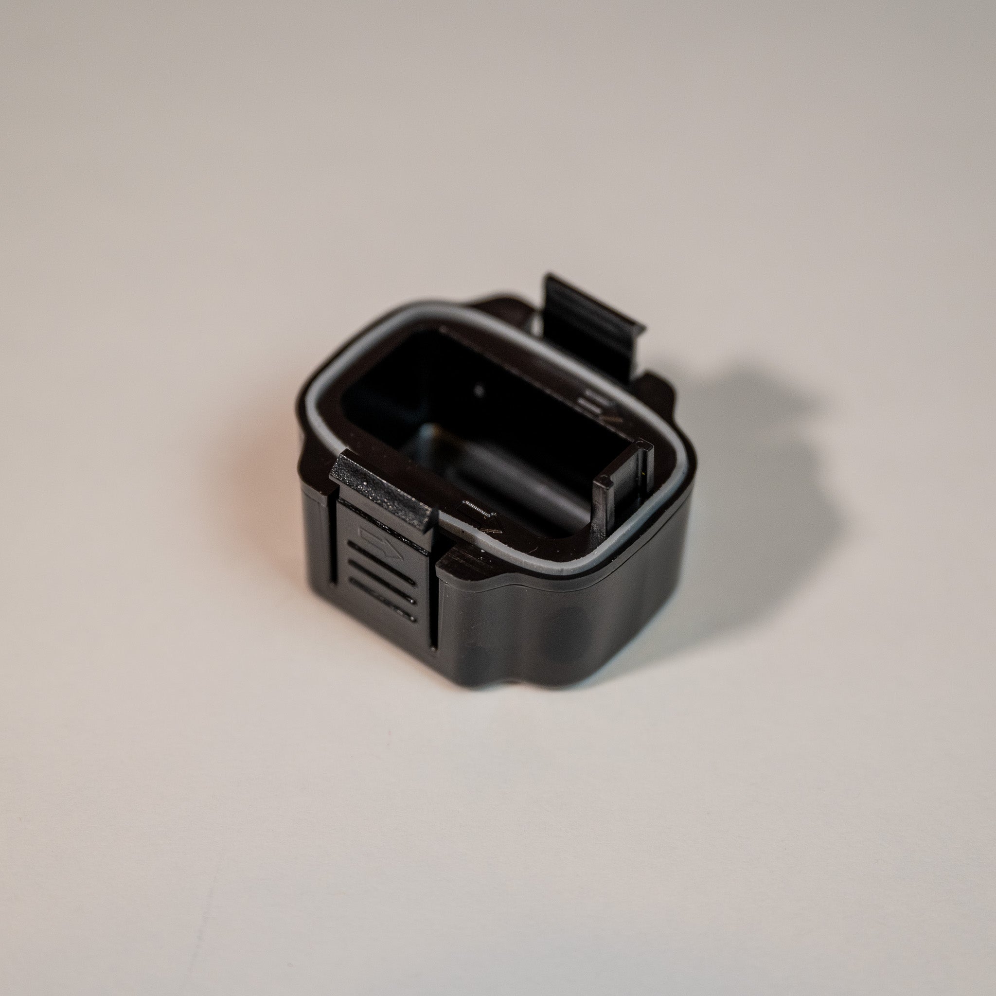 Olympus Vanta Plastic Battery Cap